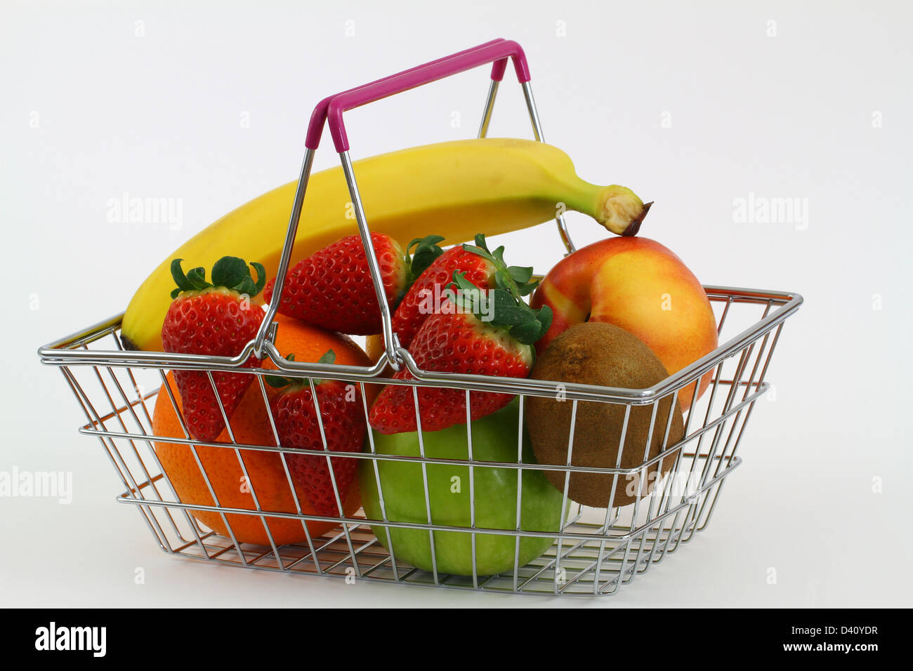 Panier fruit frais Banque de photographies et d’images à haute ...