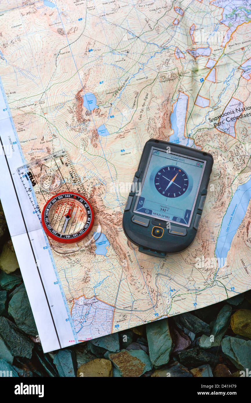 Carte gps Banque de photographies et d’images à haute résolution - Alamy