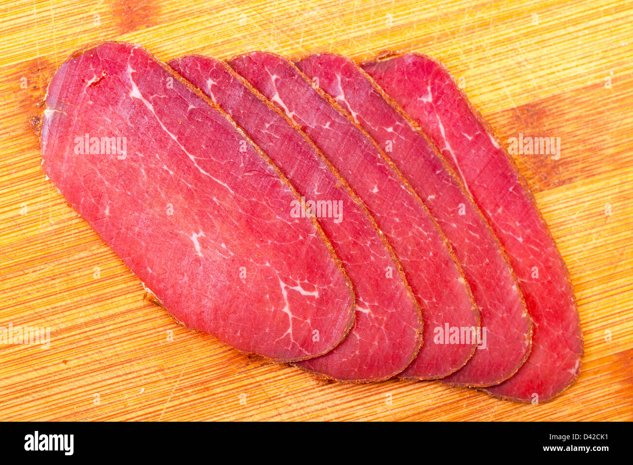 Viande fumée Banque de photographies et d’images à haute résolution - Alamy