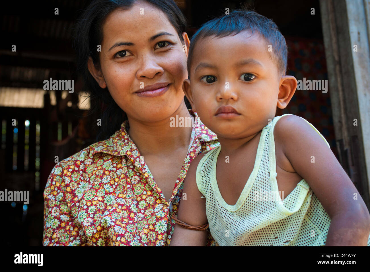 O'Krusang (Village, commune de Boeung Char District Chhlong) Mao Borith - 3 ans, la dengue et la ...