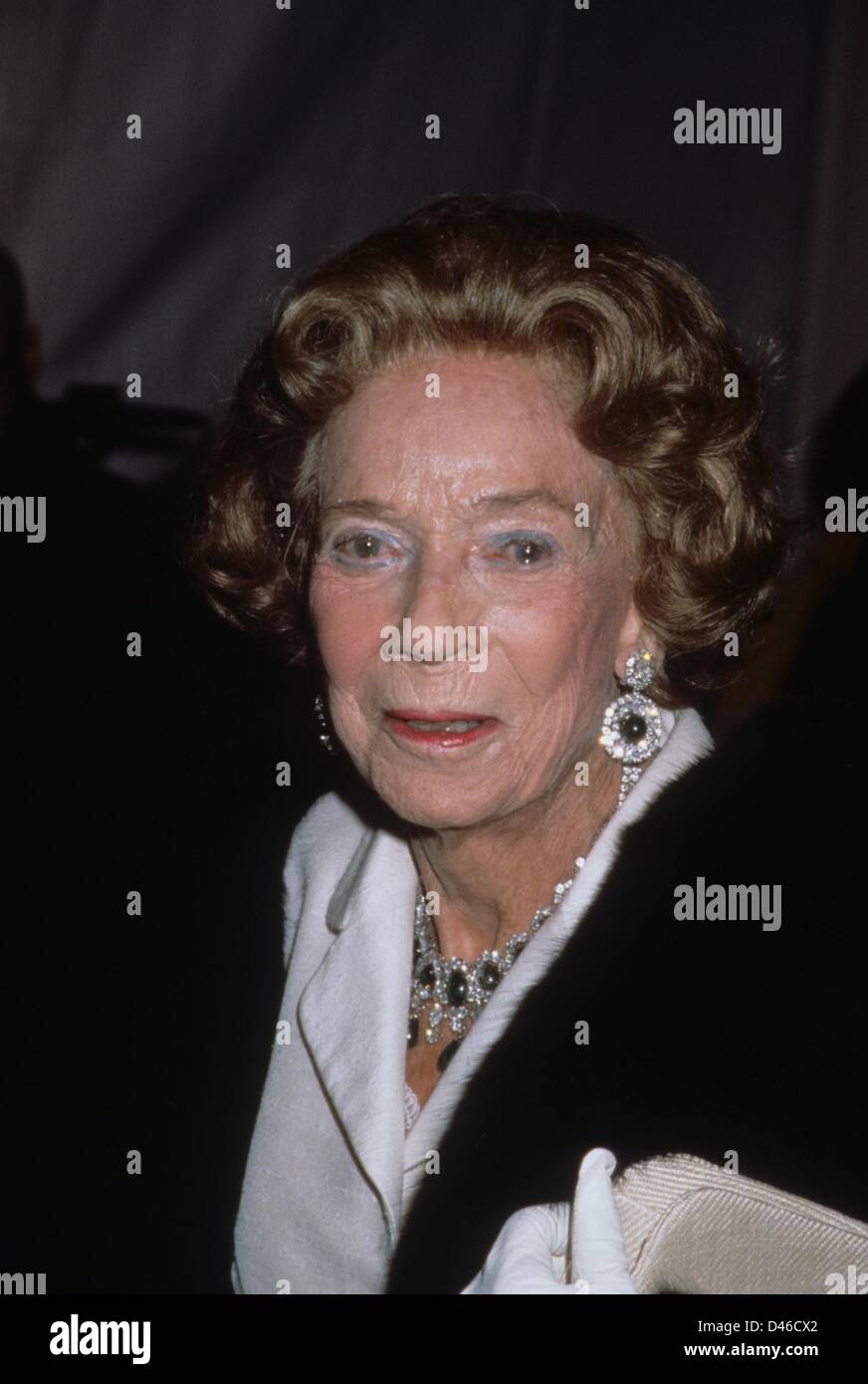 Brooke astor Banque de photographies et d’images à haute résolution - Alamy
