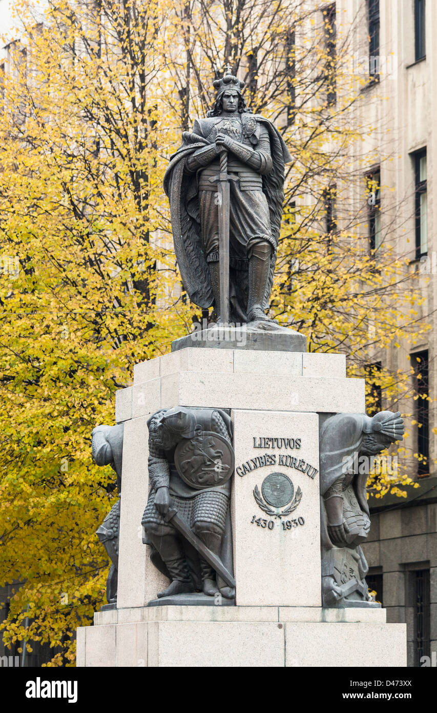 Statue lithuania Banque de photographies et d’images à haute résolution ...