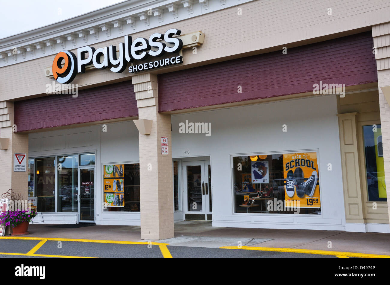 Payless shoes Banque de photographies et d’images à haute résolution ...