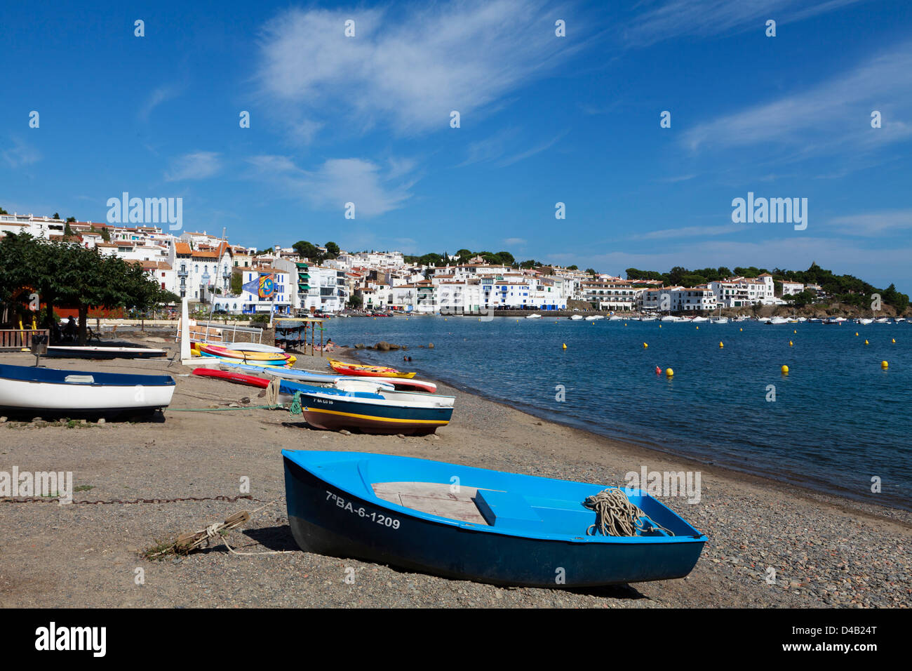 Cadaques plage bateaux Banque de photographies et d’images à haute ...