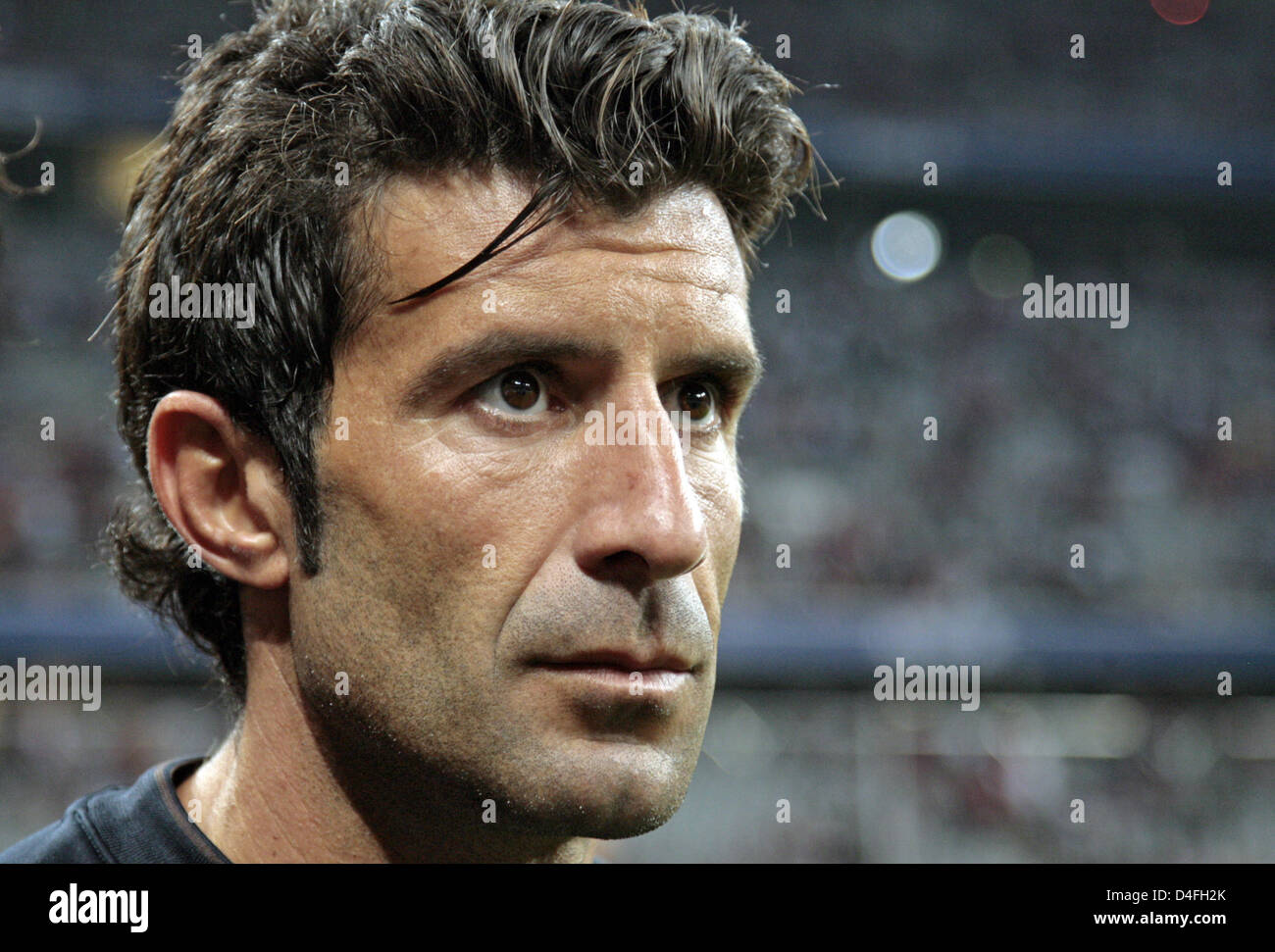 Inter milans luis figo Banque de photographies et d’images à haute ...