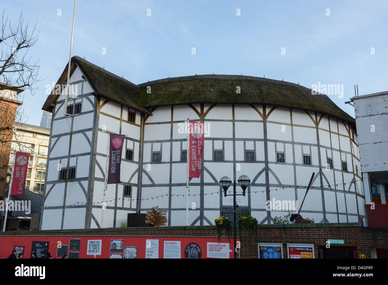 William shakespeare globe Banque de photographies et d’images à haute ...