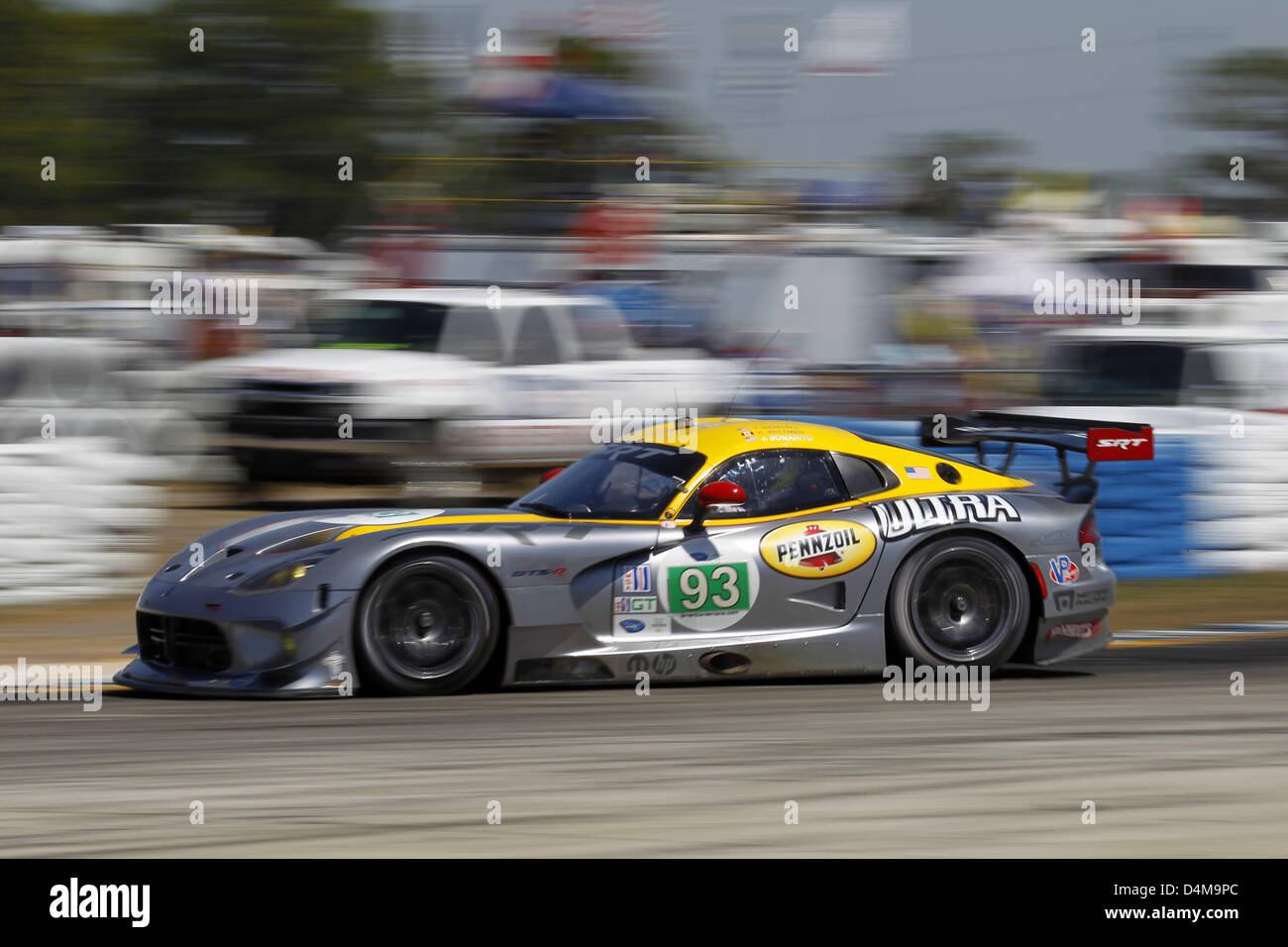 Srt motorsports viper gts r Banque de photographies et d’images à haute résolution - Alamy