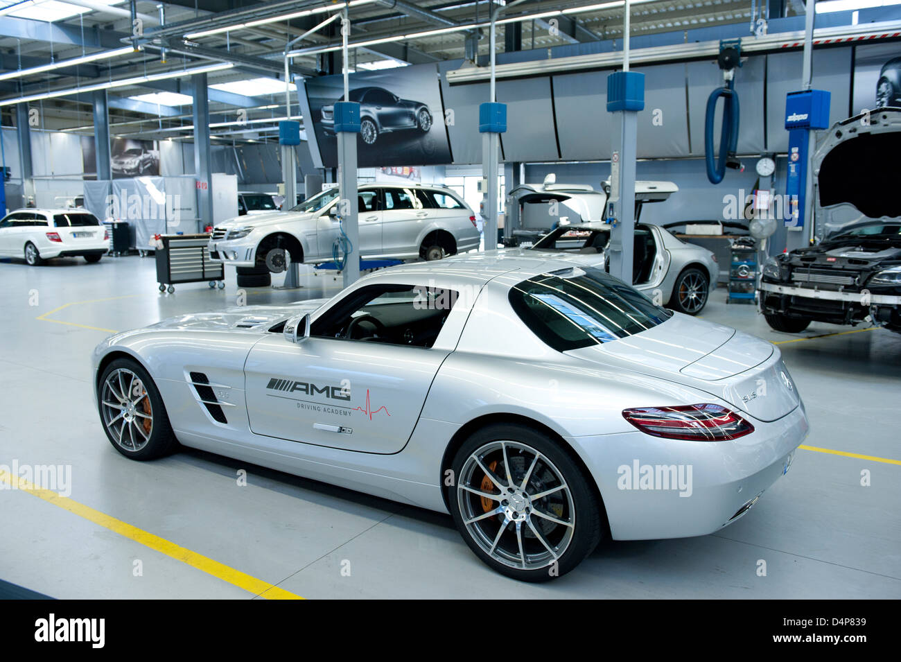 Affalterbach, Allemagne, Mercedes-AMG Atelier Photo Stock - Alamy