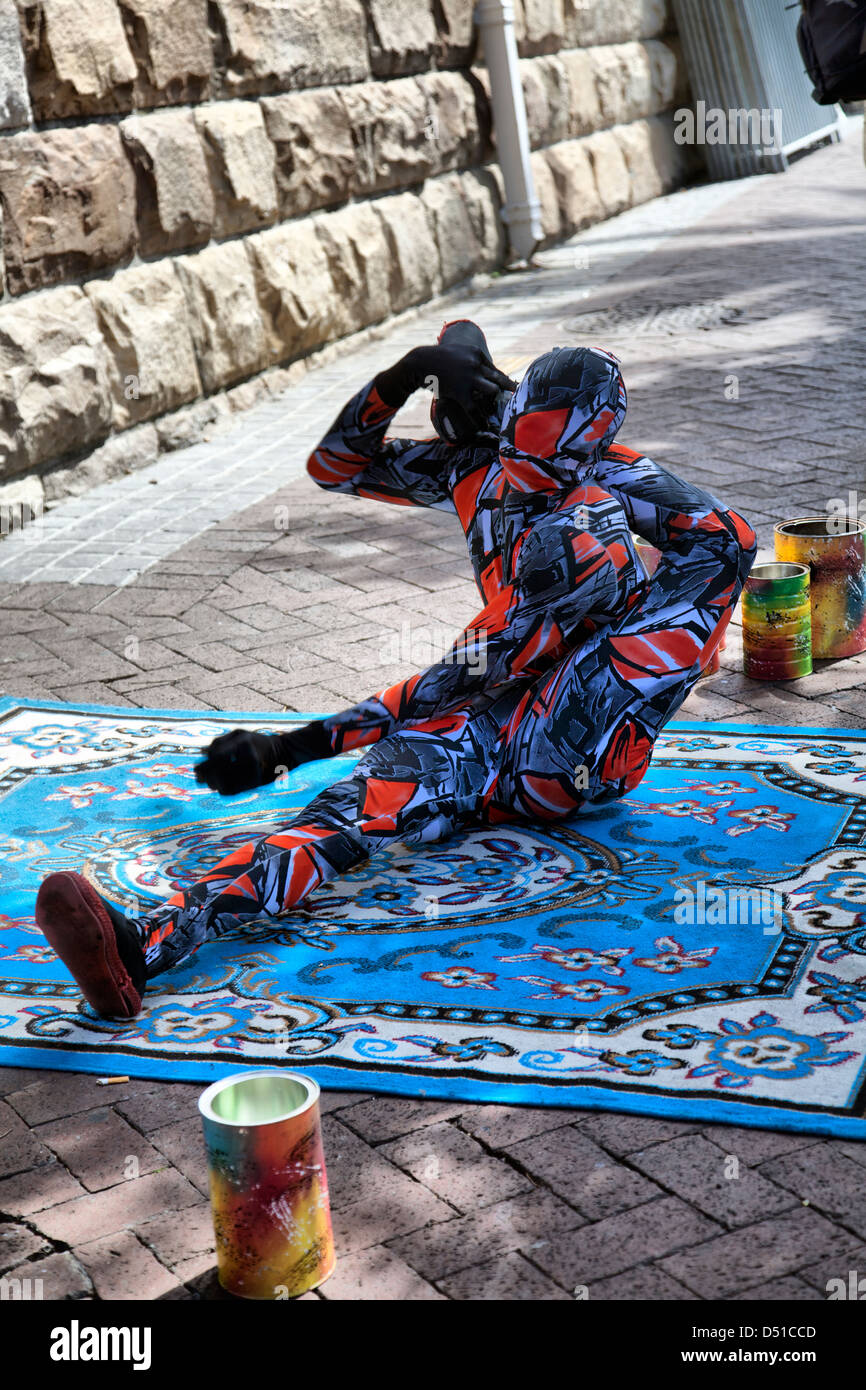 Contortionist performs Banque de photographies et d’images à haute ...