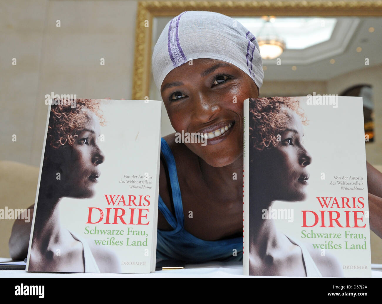 Former Model Waris Dirie Banque d'image et photos - Alamy