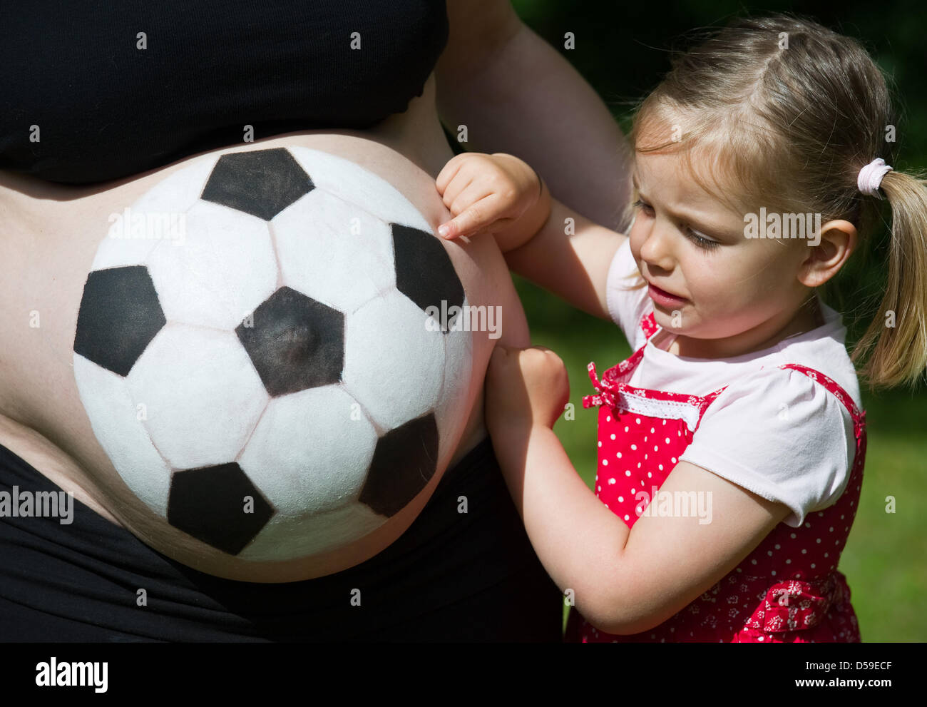 Peinture corps ventre Banque de photographies et d’images à haute ...