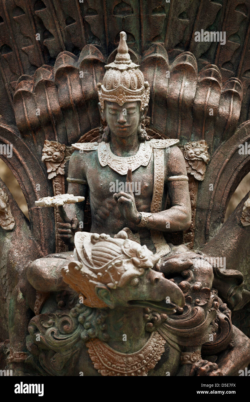Statue du dieu Shiva sur Garuda animal, Bali, Indonésie Photo Stock - Alamy