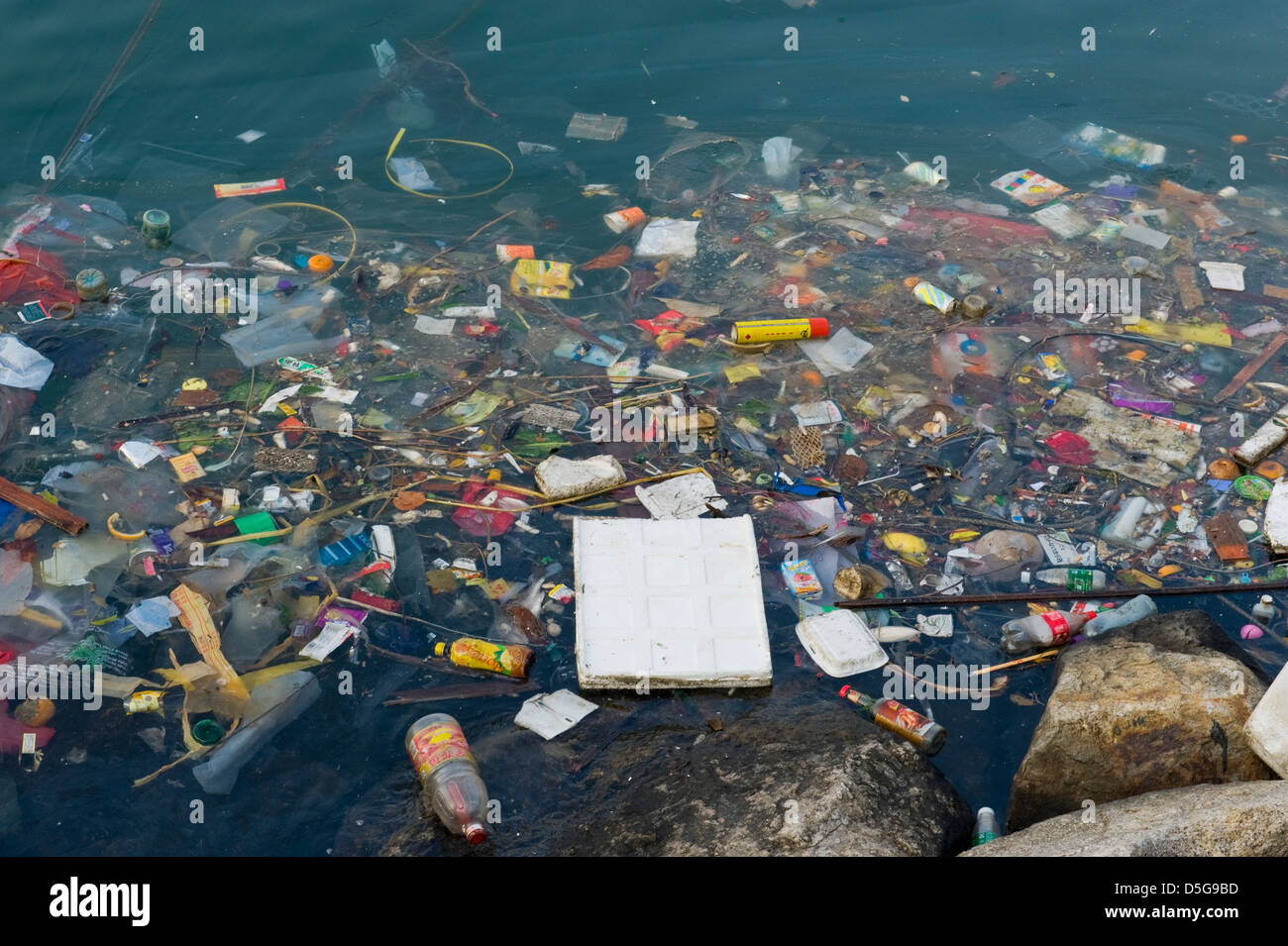 La pollution de l'eau Photo Stock - Alamy