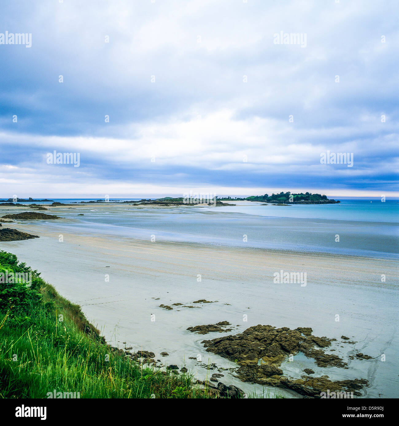 'Office de Tourisme de Lancieux plage' à 'Pointe du chevet cape' 'St ...
