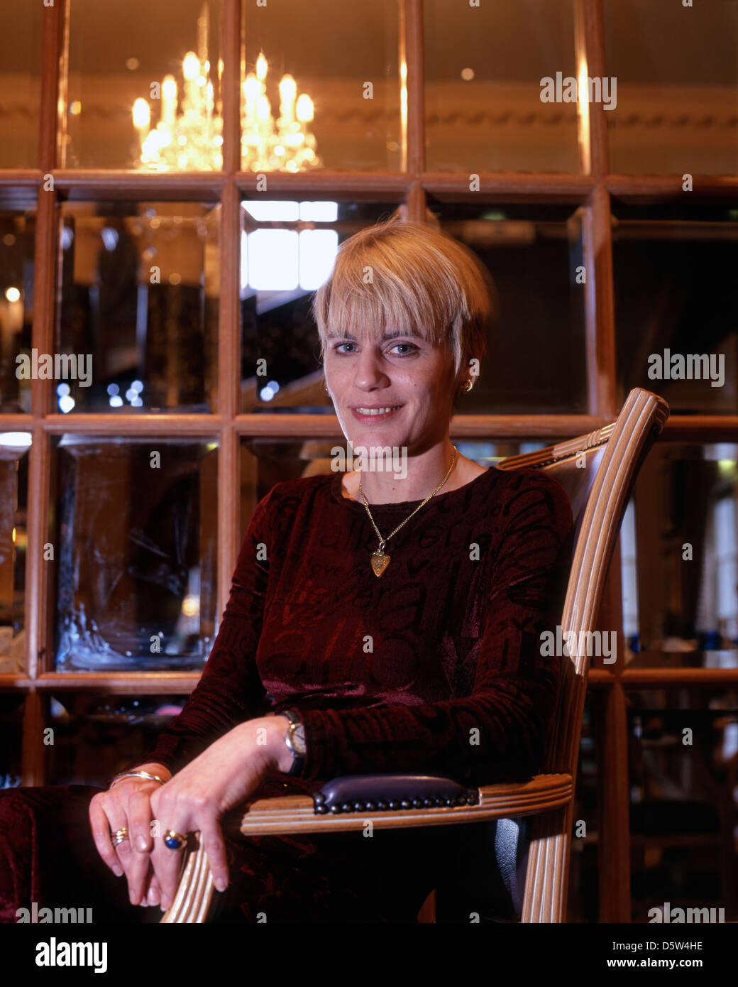 Kate Saunders Banque d'image et photos - Alamy