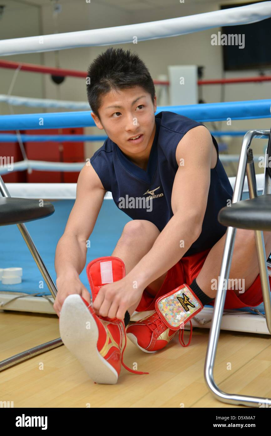 Naoya Inoue (JPN), le 27 mars 2013 - Boxe : Naoya Inoue du Japon met ...