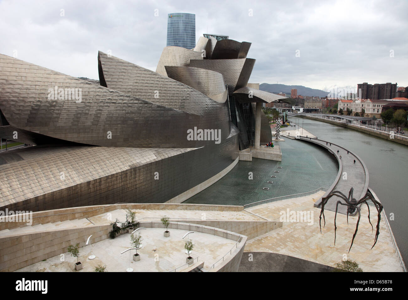 Musée Guggenheim de Frank Gehry, Bilbao, Espagne Photo Stock - Alamy