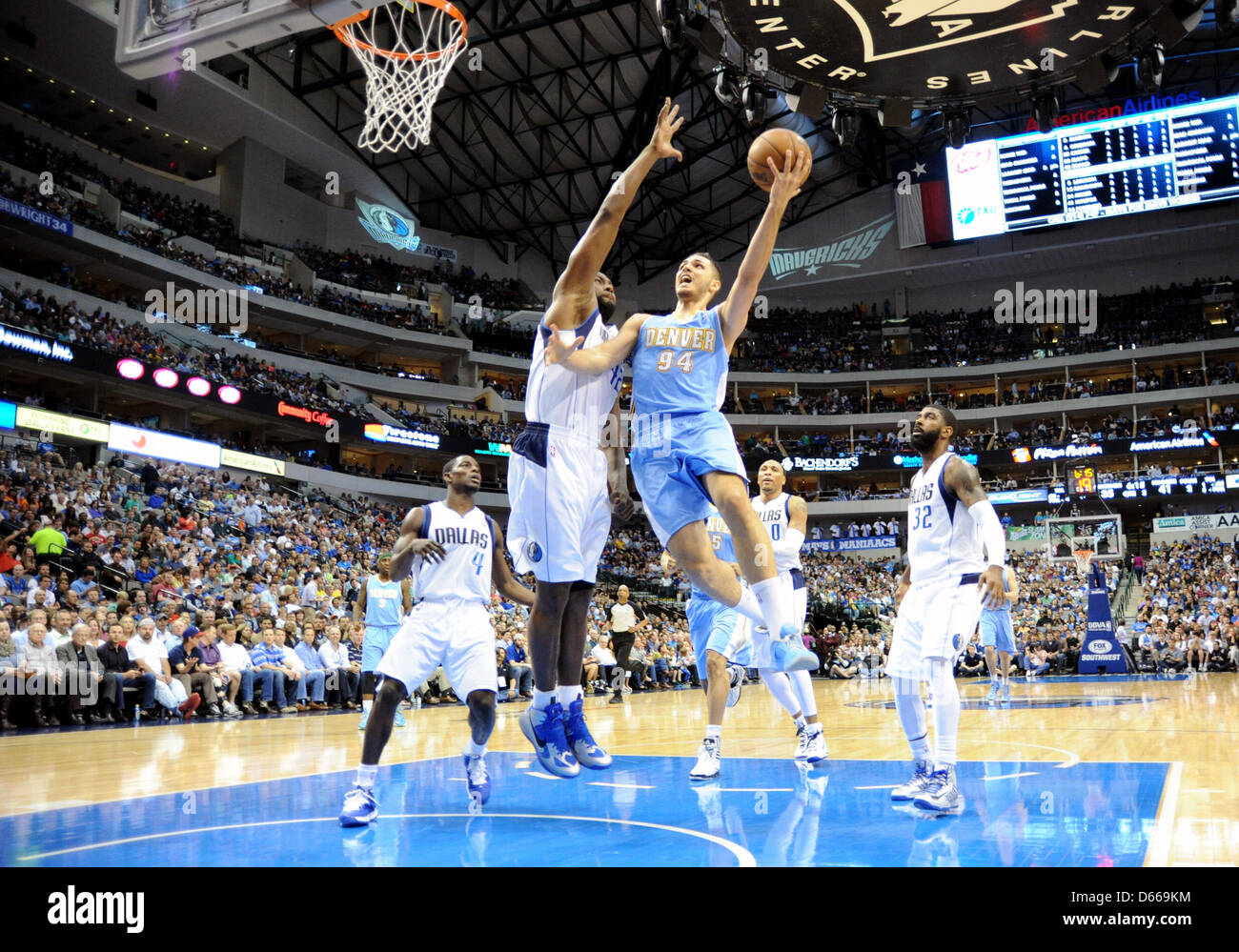 Evan fournier Banque de photographies et d’images à haute résolution ...