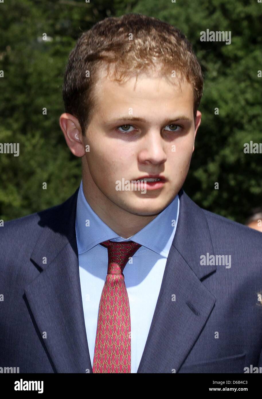 Le Prince Joseph Wenzel von und zu Liechtenstein assiste à la sainte ...