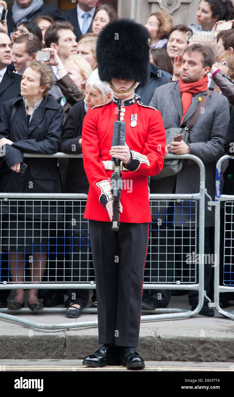 Grenadier guard Banque de photographies et d’images à haute résolution ...