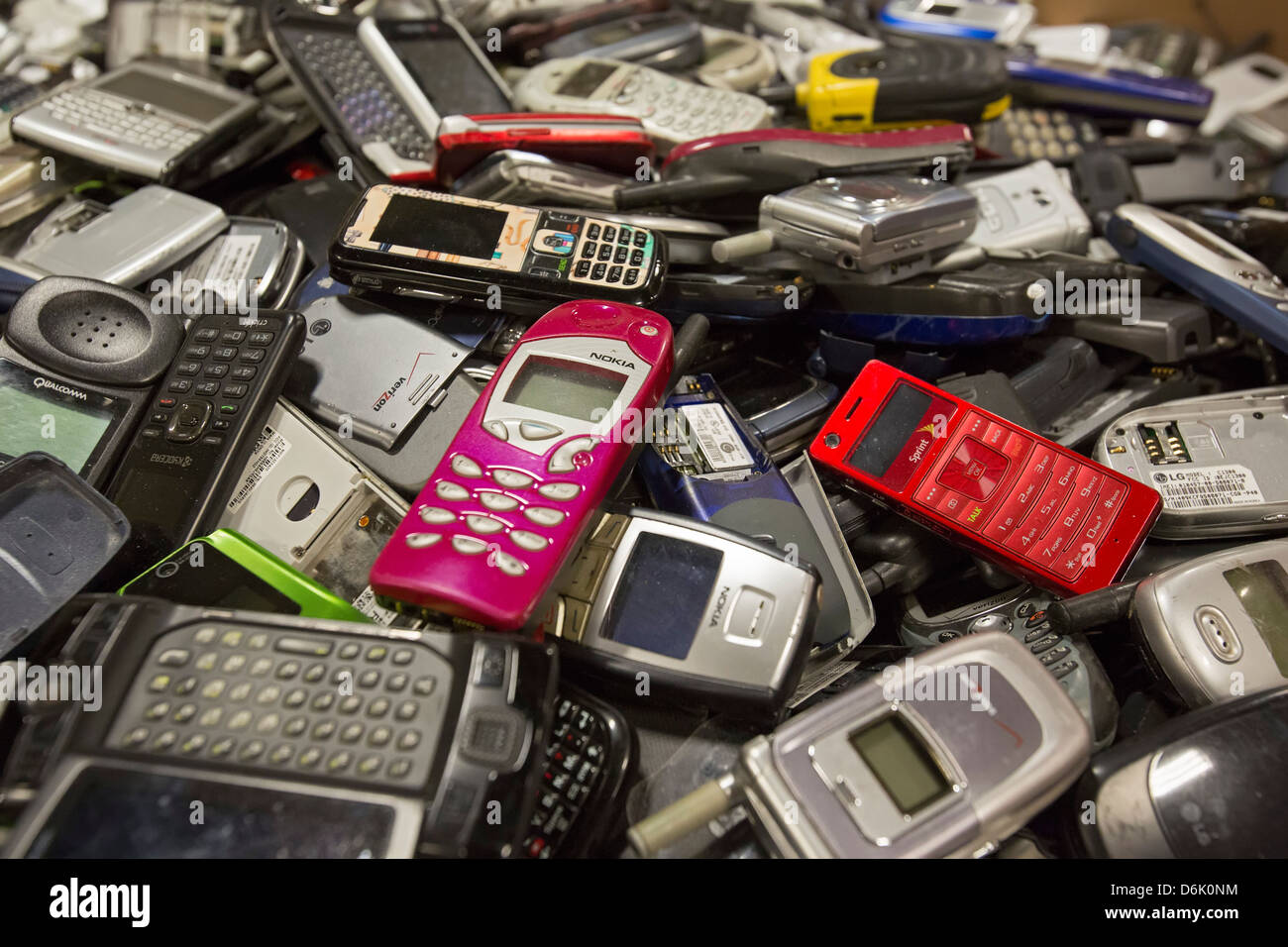 Recyclage de téléphone Banque de photographies et d’images à haute ...