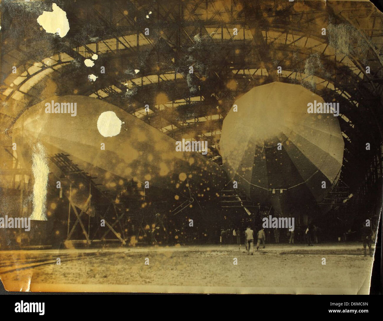 Hangar de zeppelin Banque de photographies et d’images à haute ...