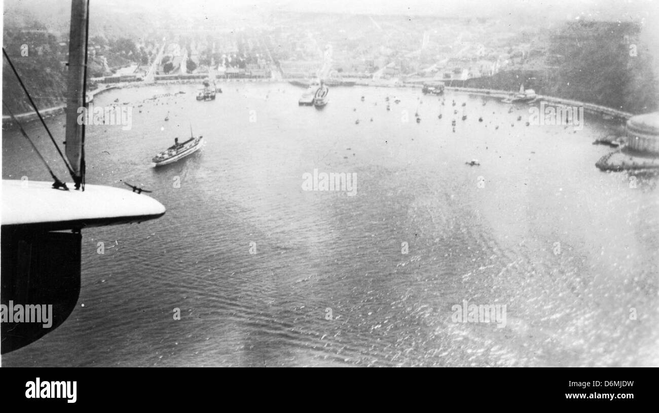 Cette vue aérienne d'Avalon, une destination populaire sur l'île de ...