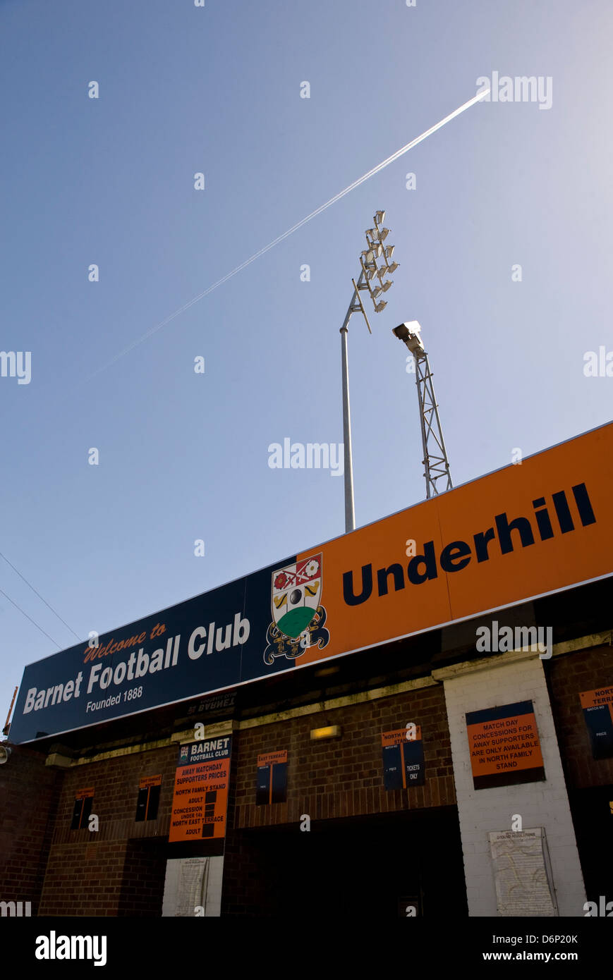 Barnet football club stadium Banque de photographies et d’images à ...