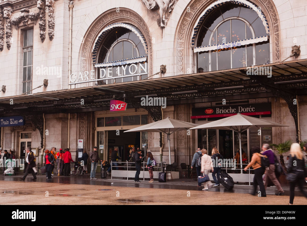 Gare de lyon train station Banque de photographies et d’images à haute ...