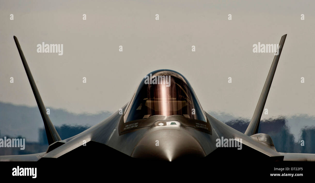 F22 raptor cockpit Banque de photographies et d’images à haute ...