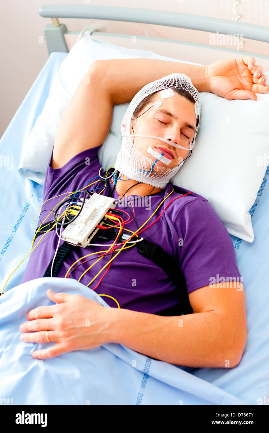 Sleep polygraphy Banque de photographies et d’images à haute résolution ...