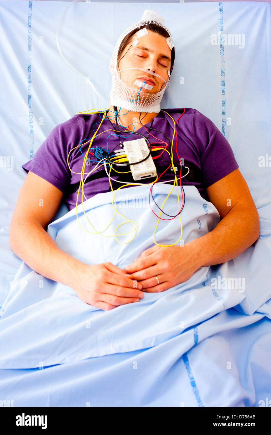 Sleep polygraphy Banque de photographies et d’images à haute résolution ...