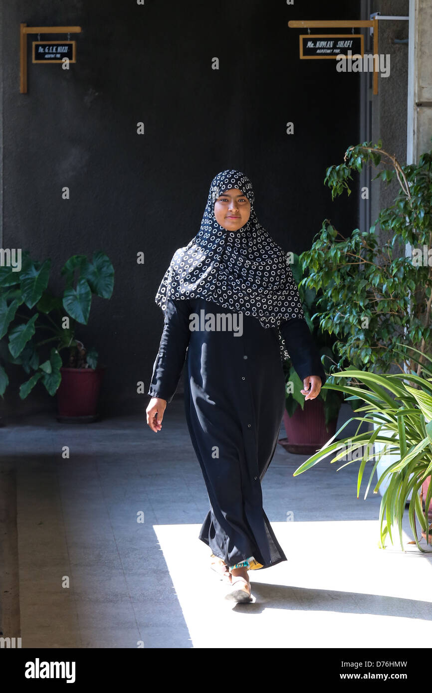 Noshia Nawaz, étudiant à l'QAU, Quaid j'Azam Islamabad, Pakistan ...