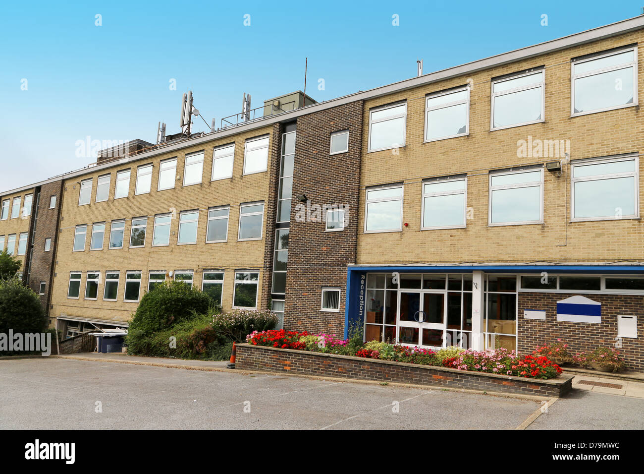 école moderne Banque de photographies et d’images à haute résolution ...