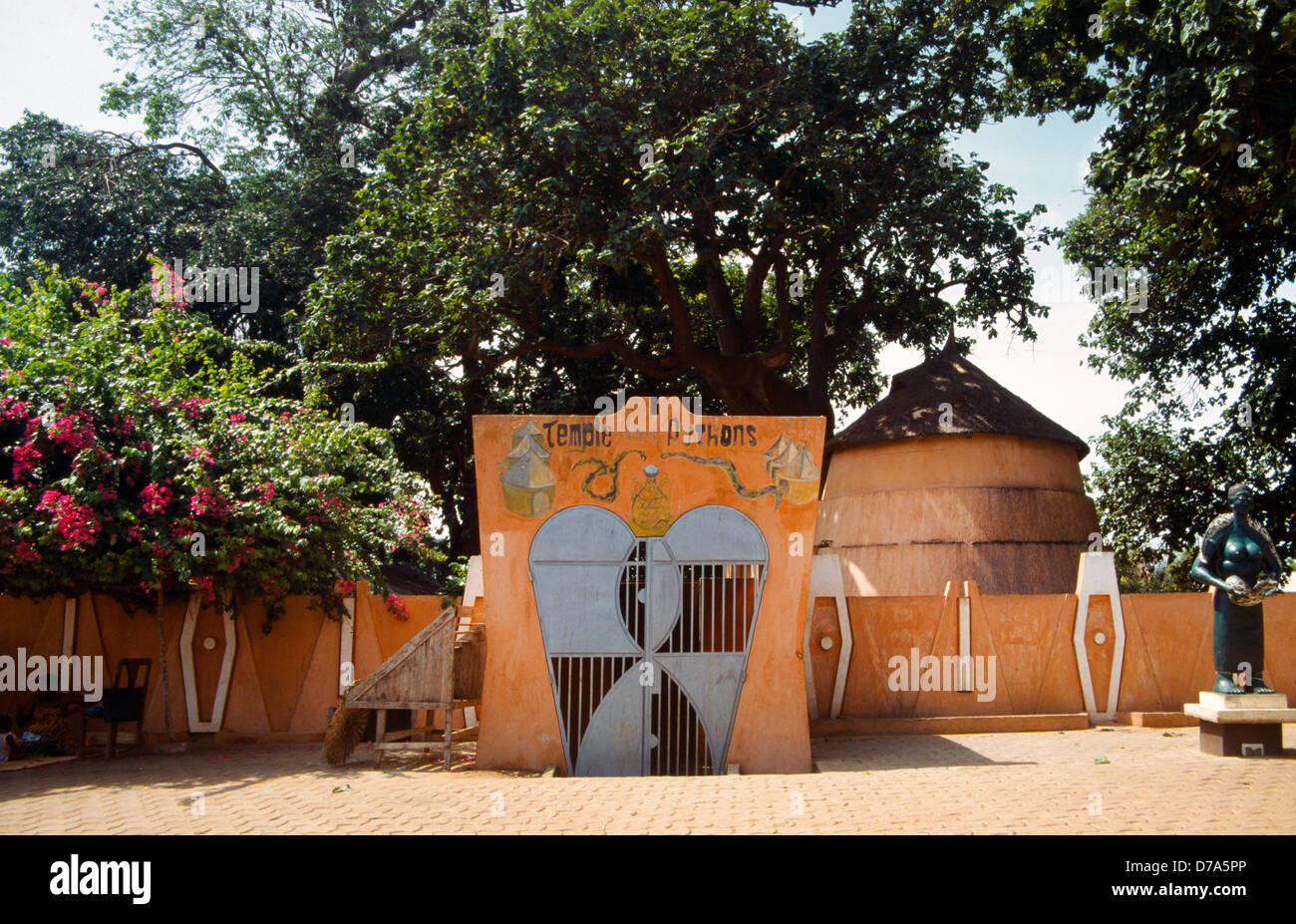 Temple ouidah benin Banque de photographies et d’images à haute ...