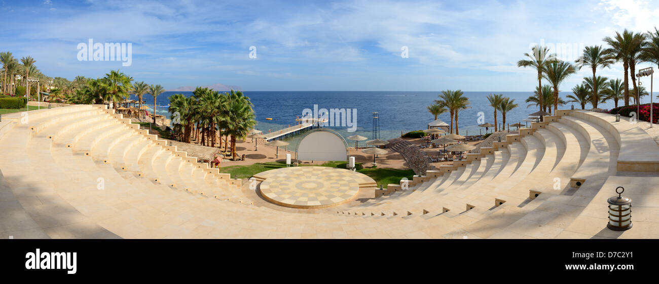 Panorama de la plage et à l'amphithéâtre à l'hôtel de luxe, Charm el ...