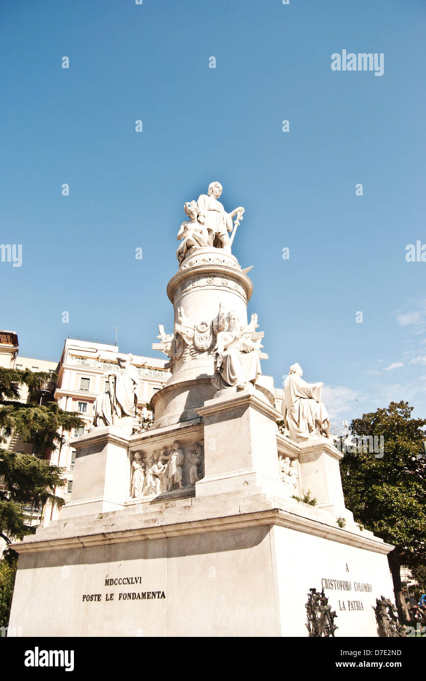 Statue de christophe colomb en italie Banque de photographies et d ...