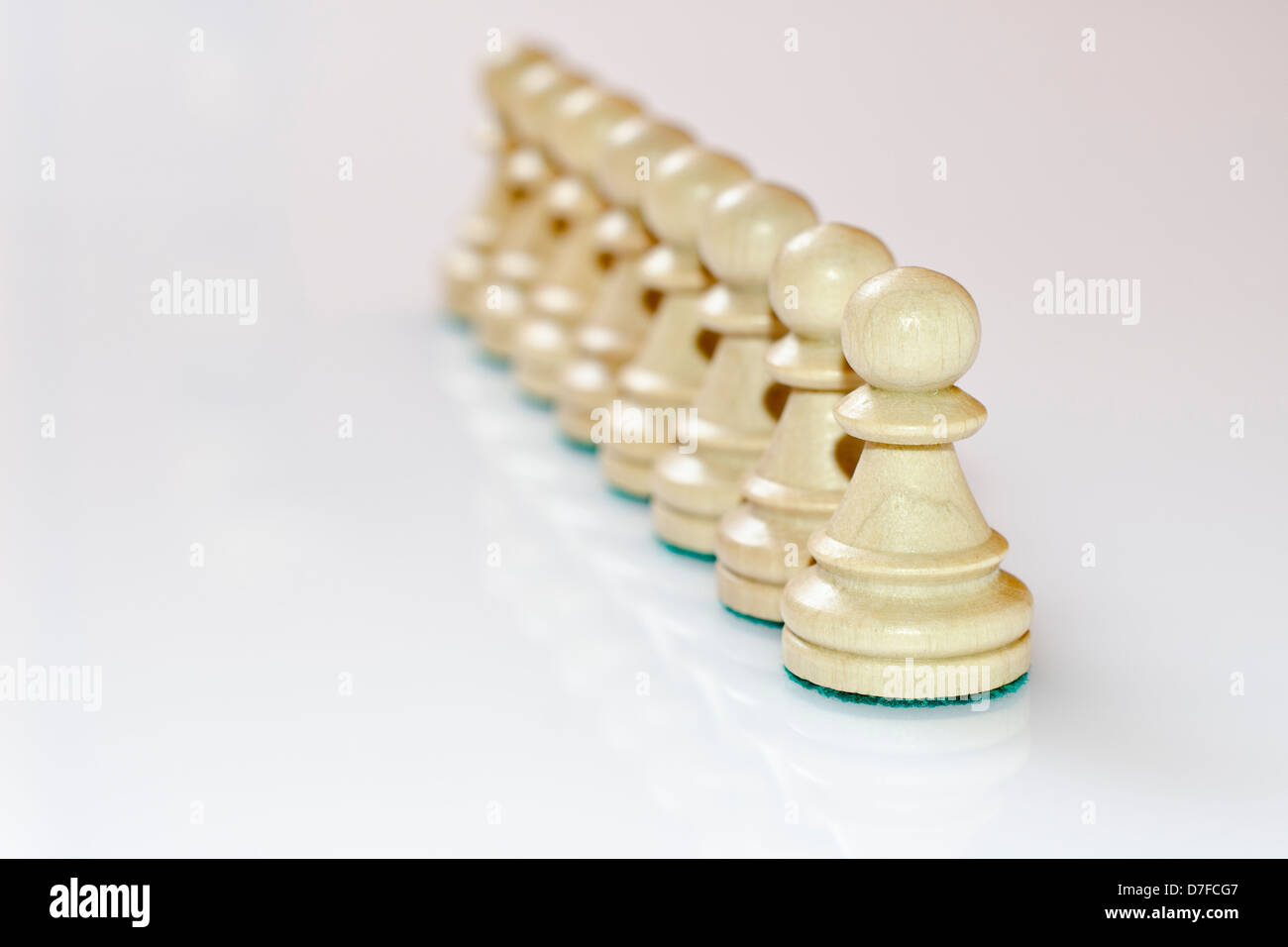 Pions blancs Banque de photographies et d’images à haute résolution - Alamy