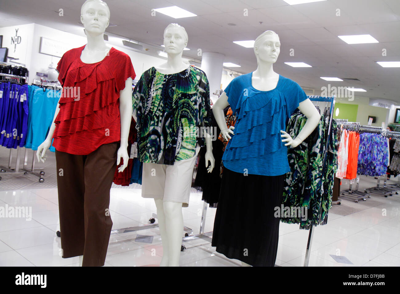 Macy's department store interior miami Banque de photographies et d ...