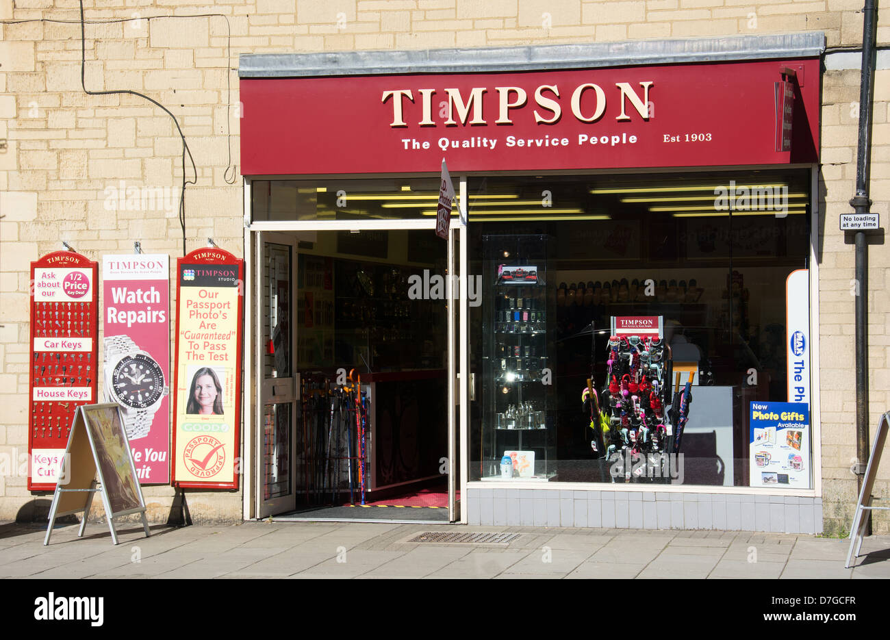 Timpson store Banque de photographies et d’images à haute résolution ...