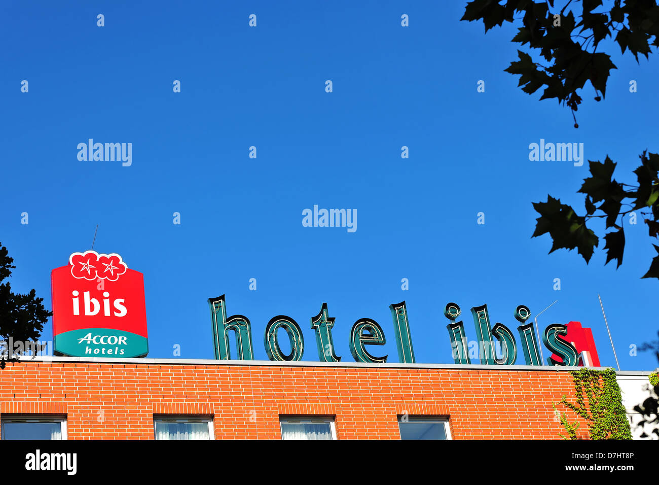 Ibis hotel logo Banque de photographies et d’images à haute résolution ...