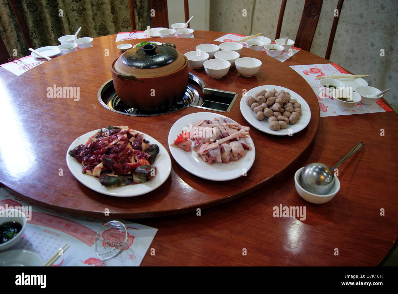 Food display chinese restaurant Banque de photographies et d’images à ...