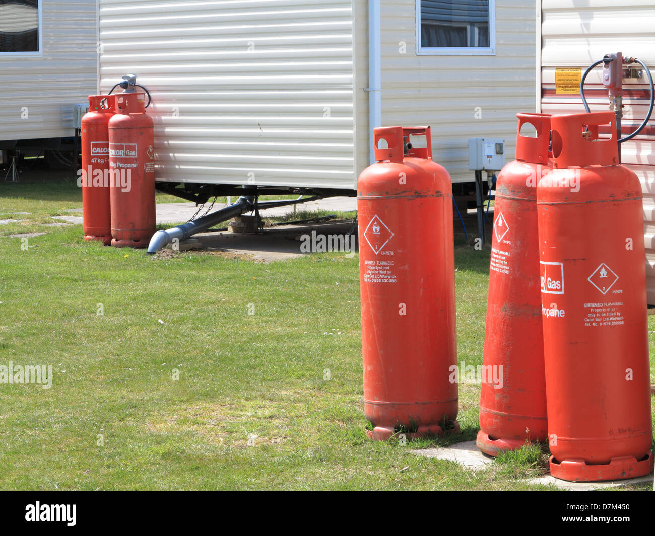 Bouteilles de gaz propane Banque de photographies et d’images à haute ...