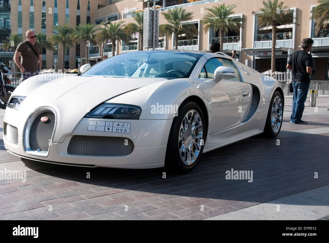 Bugatti blanc Banque de photographies et d’images à haute résolution ...