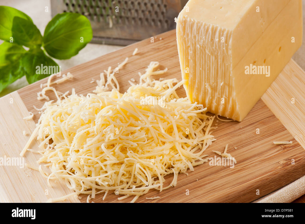 Fromage jaune Banque de photographies et d’images à haute résolution ...