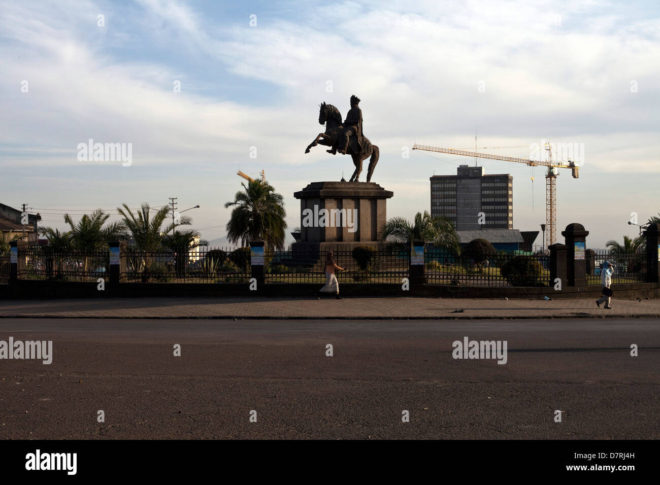Ethiopia addis ababa menelik statue Banque de photographies et d’images ...