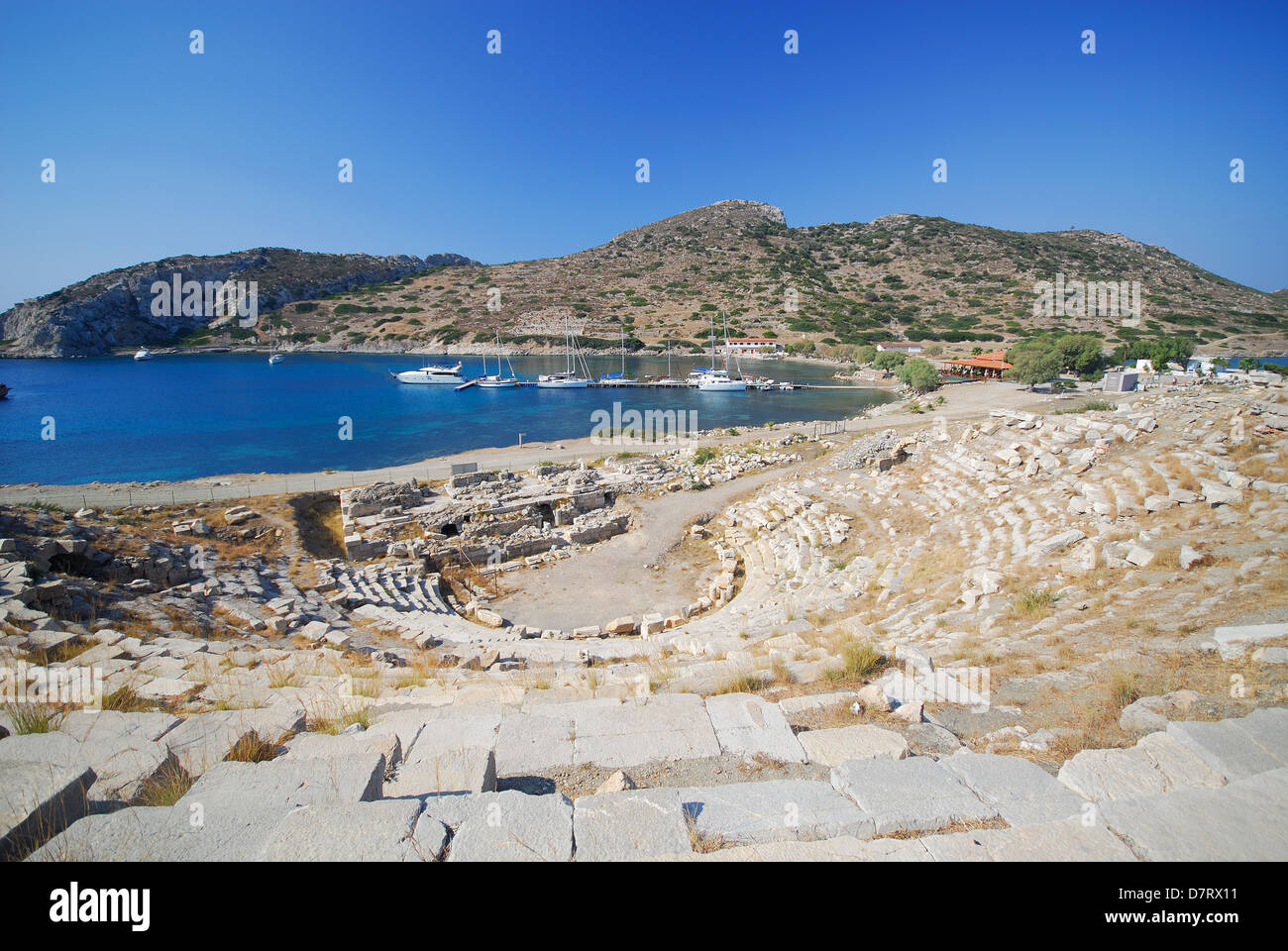 La PÉNINSULE DE DATCA, Turquie. L'amphithéâtre dans l'ancien port de ...