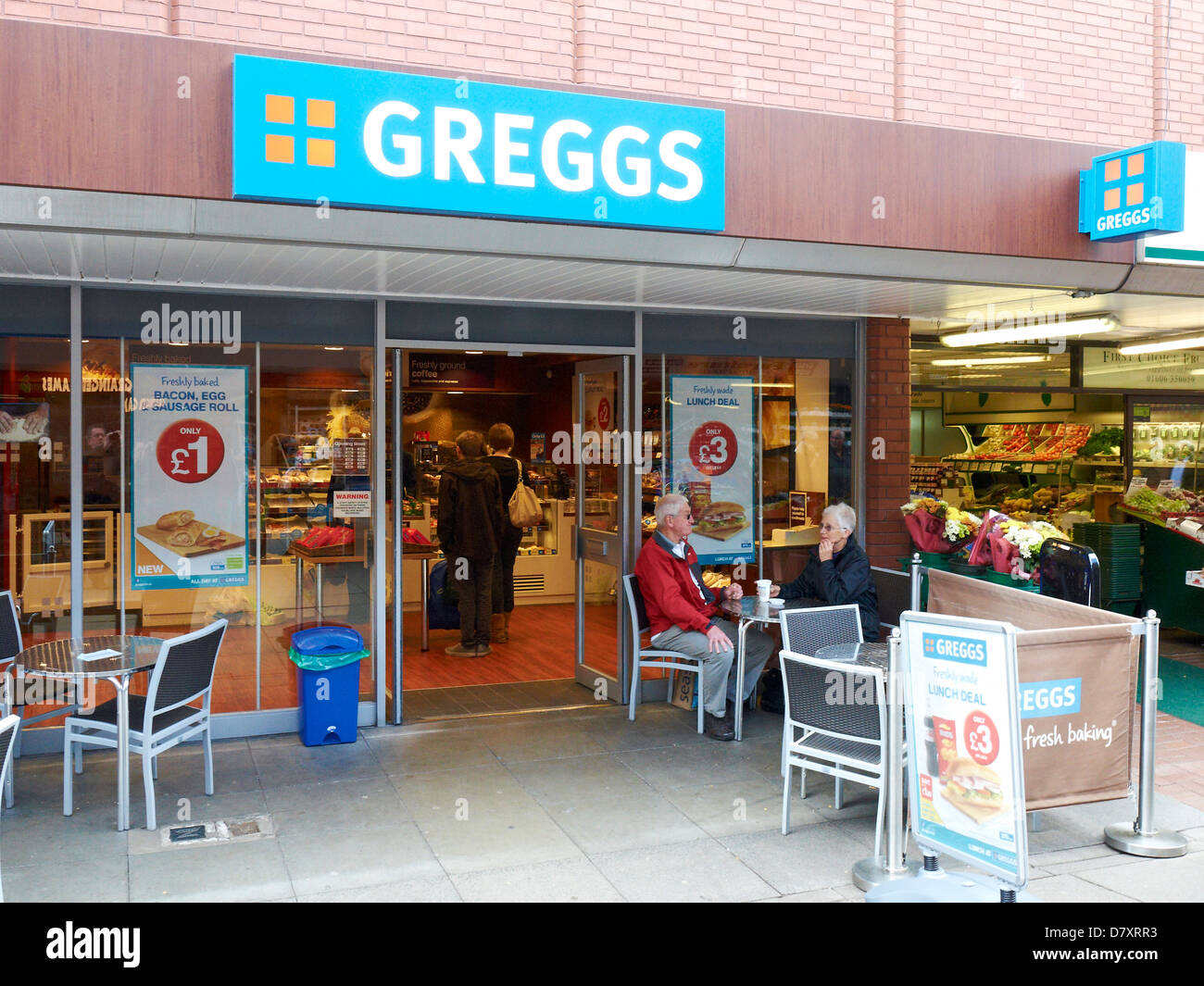 Greggs logo Banque de photographies et d’images à haute résolution - Alamy