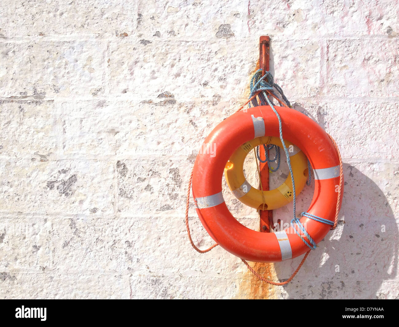 Life saving float Banque de photographies et d’images à haute ...