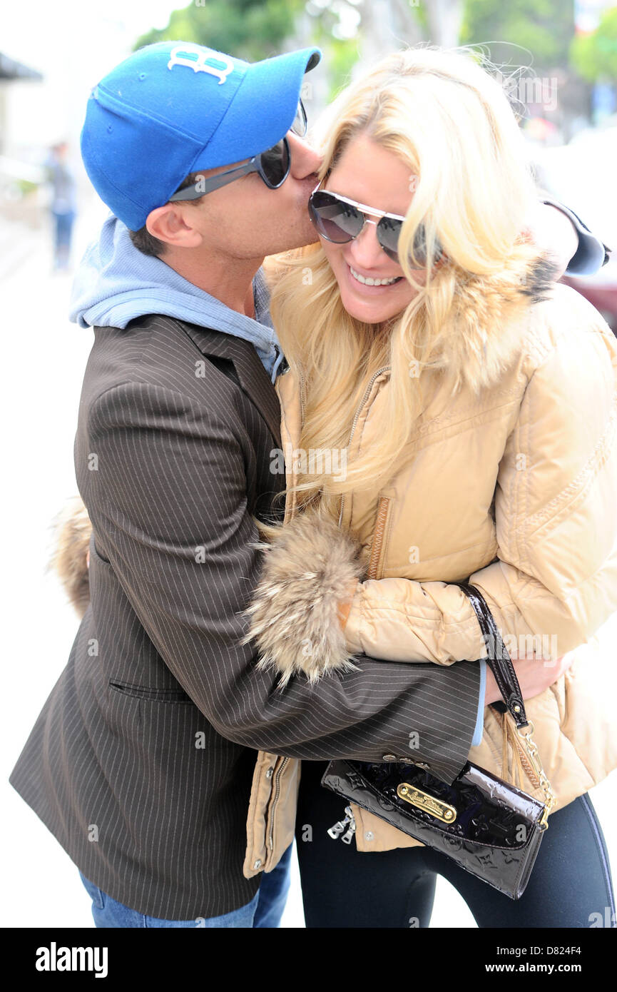 L'acteur Lane Garrison et sa petite amie, Playboy Playmate Ashley ...